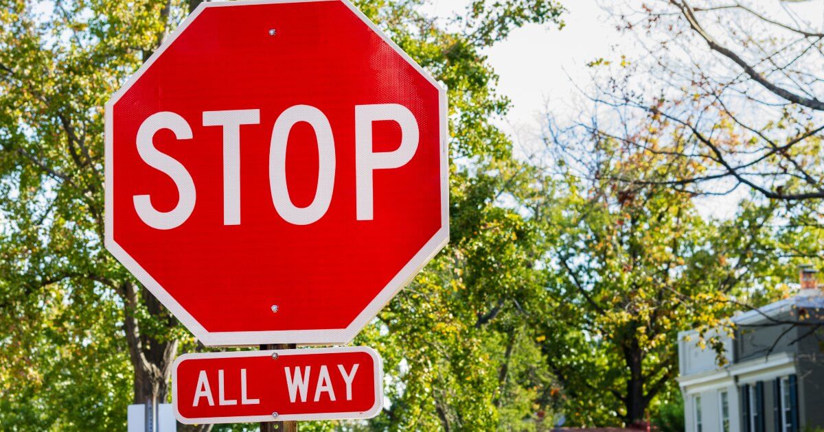 What to do After a Four-Way Stop Crash in Windsor, Ontario