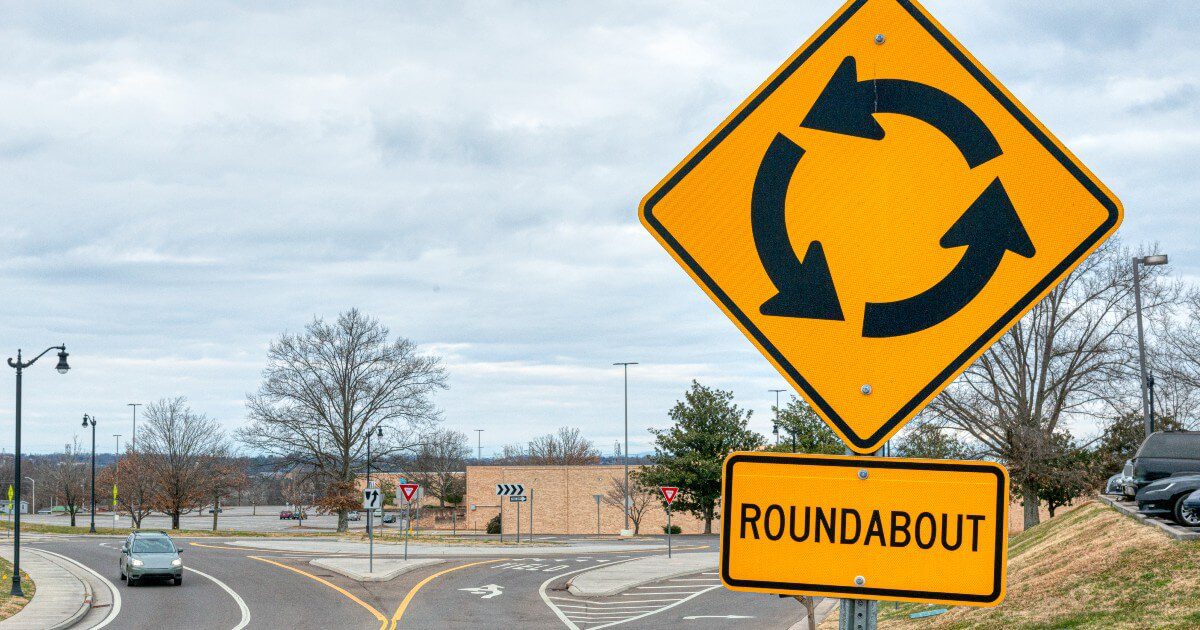 Who May be at Fault for a Collision in a Roundabout?